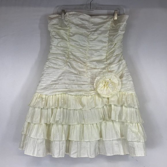 GoJane | Dresses | Vintage Go Jane Womens Xl White Strapless Ruffle ...